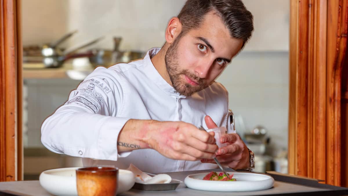15 Punkte! Chef Carugati mischt St. Moritz auf | GaultMillau