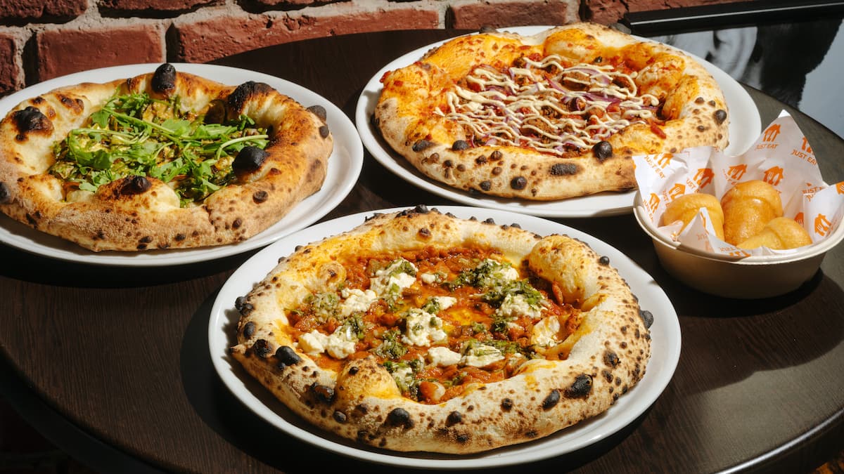 «Napulé»-Pizza mit Zizis Toppings! | GaultMillau