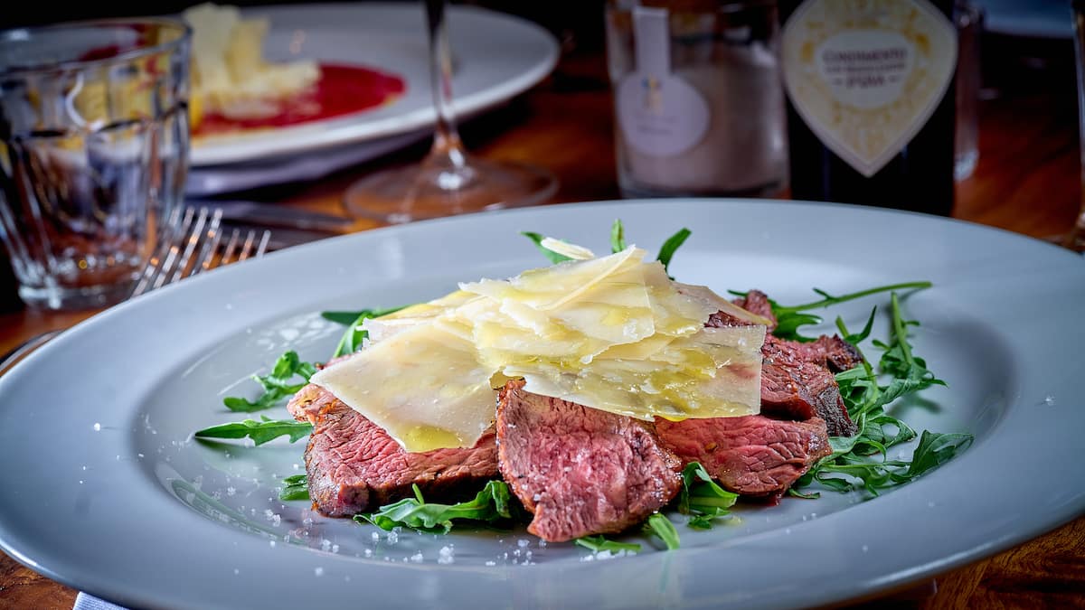 Tagliata di Manzo by Santa Lucia | GaultMillau