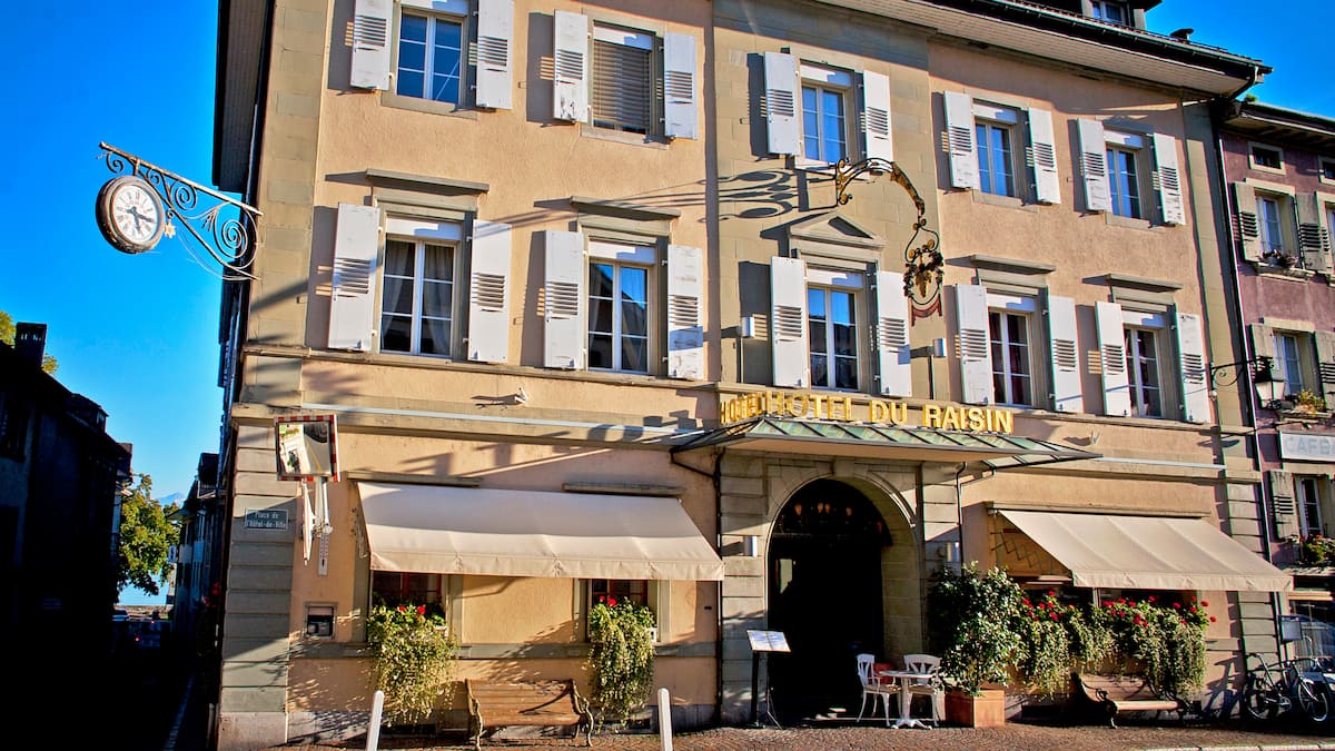 Le resto Le Raisin à Cully a un nouveau chef! | GaultMillau