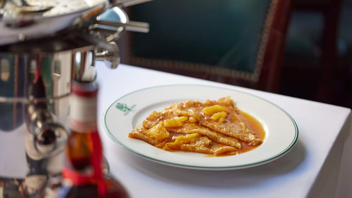L'histoire des crêpes Suzette, un monument des desserts | GaultMillau