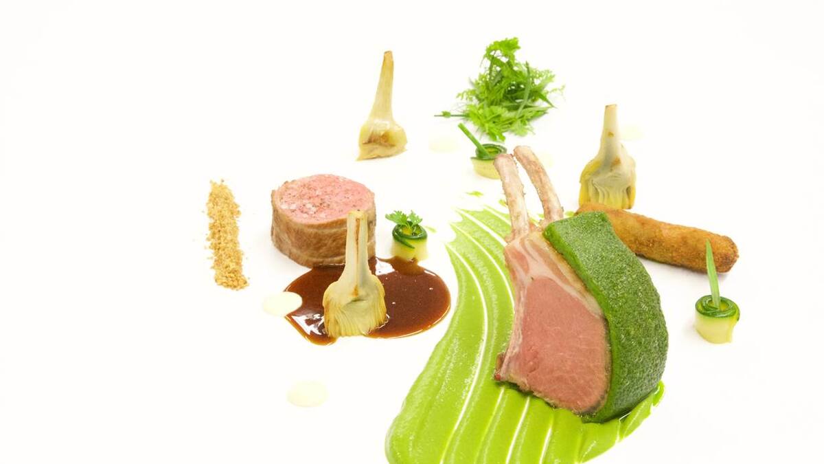Recette: Agneau de lait rôti et croustillants d'abats Par Cédric Bourassin