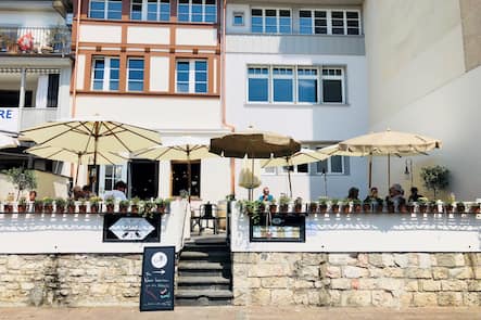10 Basler Terrassen: Am Rhein oder im Garten | GaultMillau